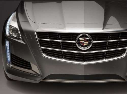A close up view of the front end of the new 2014 Cadillac CTS | Torque News